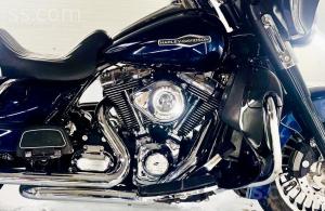 Harley-Davidson Street Glide 2013 in Riga, with an engine capacity of 1.69 L and mileage of 0 thousand km for 14000 €, photo  on AUTOMOTO.COM.LV