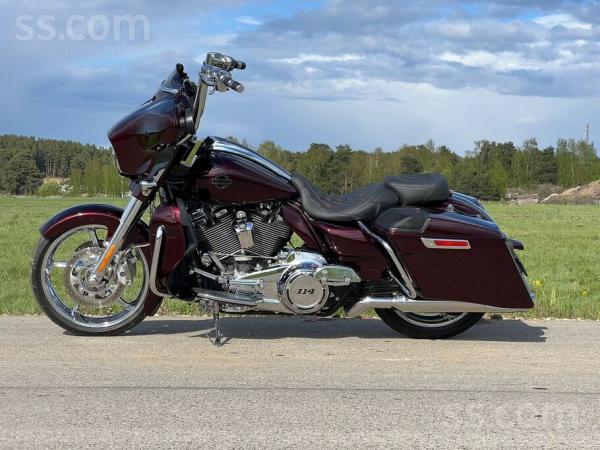 Харли-Девидсон Street Glide 2017 в Рига, объемом двигателя 1.87 л и пробегом 0 тыс. км за 14000 €, фото 7 на AUTOMOTO.COM.LV