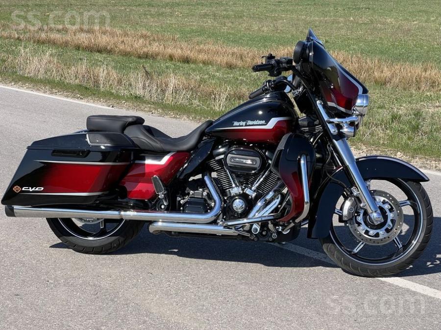Harley-Davidson Street Glide 2017 in Riga, with an engine capacity of 1.67 L and mileage of 0 thousand km for 15000 €, photo 10 on AUTOMOTO.COM.LV