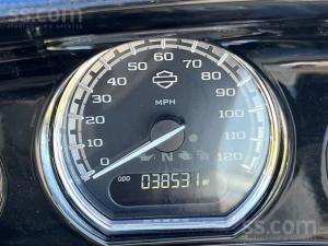 Harley-Davidson Street Glide 2017 in Riga, with an engine capacity of 1.67 L and mileage of 0 thousand km for 15000 €, photo 11 on AUTOMOTO.COM.LV