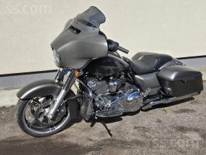 Harley-Davidson Street Glide 2018 Rīga, ar dzinēja tilpumu 1.75 L un nobraukumu 0 tūkst. km par 16550 €, foto 3 vietnē AUTOMOTO.COM.LV