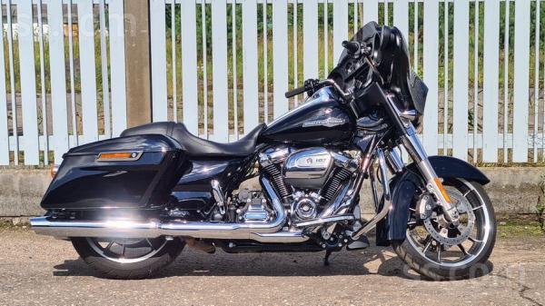 Harley-Davidson Street Glide 2023 Jūrmala, ar dzinēja tilpumu 1.75 L un nobraukumu 0 tūkst. km par 19200 €, foto 4 vietnē AUTOMOTO.COM.LV