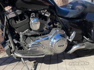 Red Harley-Davidson Street Glide 2012 in Tallinn, with an engine capacity of 0.00 L and mileage of 29 thousand km for 10000 €, photo 7 on AUTOMOTO.COM.LV