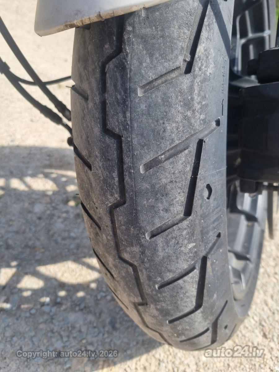 Harley-Davidson Street Rod 2019 in Tallinn, with an engine capacity of 0.75 L and mileage of 10 thousand km for 6200 €, photo 8 on AUTOMOTO.COM.LV
