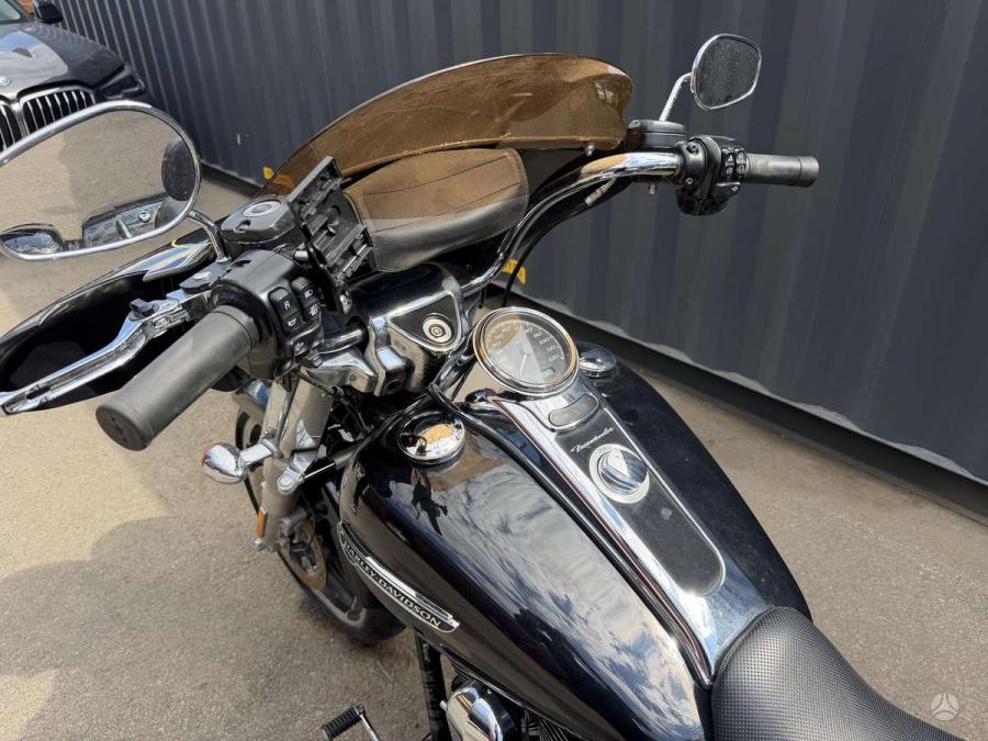 Черный Харли-Девидсон Tri Glide Ultra 2016 в Каунас, объемом двигателя 1.69 л и пробегом 13 тыс. км за 14999 €, фото 7 на AUTOMOTO.COM.LV
