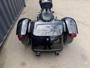Черный Харли-Девидсон Tri Glide Ultra 2016 в Каунас, объемом двигателя 1.69 л и пробегом 13 тыс. км за 14999 €, фото 12 на AUTOMOTO.COM.LV