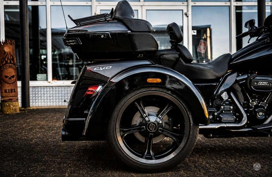 Черный Харли-Девидсон Tri Glide Ultra 2021 в Клайпеда, объемом двигателя 1.92 л и пробегом 4 тыс. км за 46500 €, фото 3 на AUTOMOTO.COM.LV