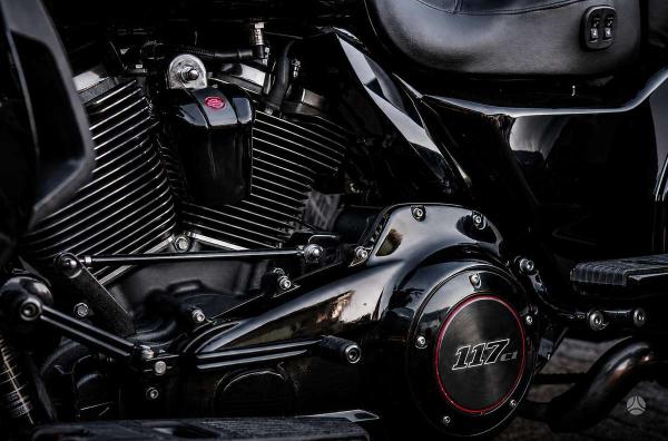 Черный Харли-Девидсон Tri Glide Ultra 2021 в Клайпеда, объемом двигателя 1.92 л и пробегом 4 тыс. км за 46500 €, фото 4 на AUTOMOTO.COM.LV