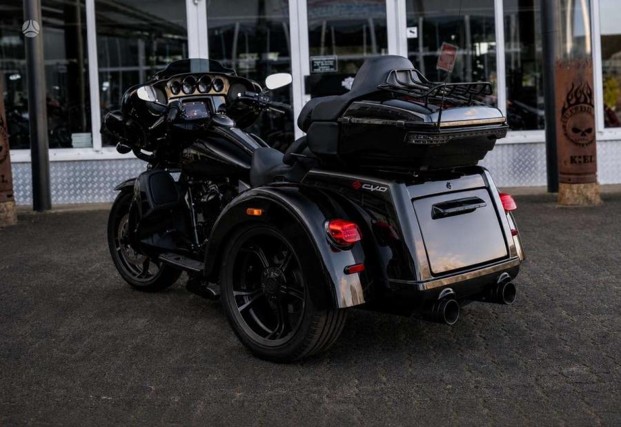 Черный Харли-Девидсон Tri Glide Ultra 2021 в Клайпеда, объемом двигателя 1.92 л и пробегом 4 тыс. км за 46500 €, фото 14 на AUTOMOTO.COM.LV
