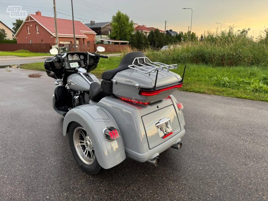 Серый Харли-Девидсон Tri Glide Ultra 2024 в Каунас, объемом двигателя 0.00 л и пробегом 3 тыс. км за 23500 €, фото 3 на AUTOMOTO.COM.LV