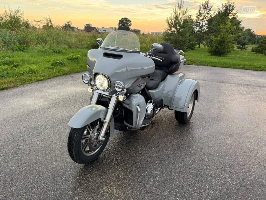 Серый Харли-Девидсон Tri Glide Ultra 2024 в Каунас, объемом двигателя 0.00 л и пробегом 3 тыс. км за 23500 €, фото 4 на AUTOMOTO.COM.LV