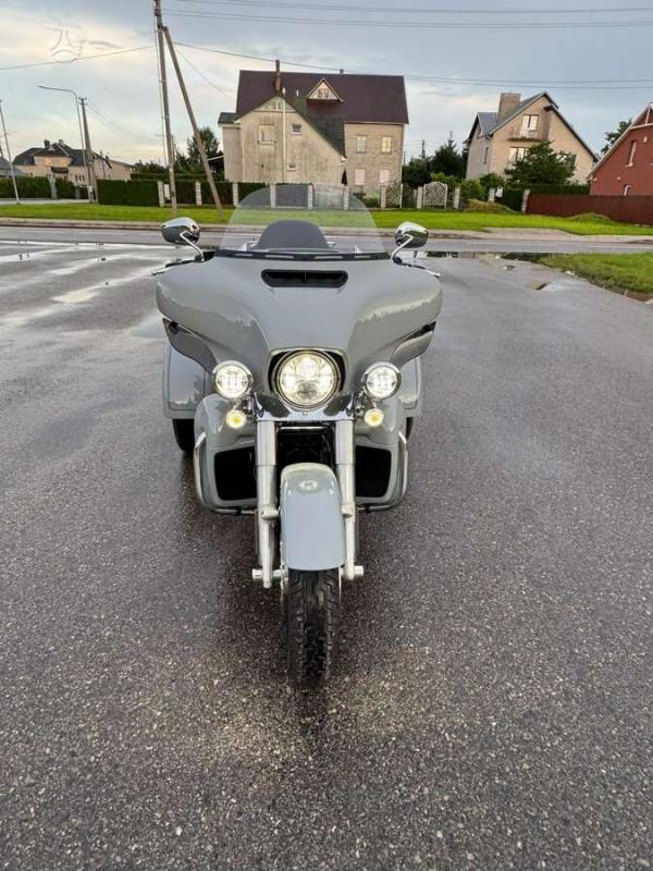 Серый Харли-Девидсон Tri Glide Ultra 2024 в Каунас, объемом двигателя 0.00 л и пробегом 3 тыс. км за 23500 €, фото 9 на AUTOMOTO.COM.LV