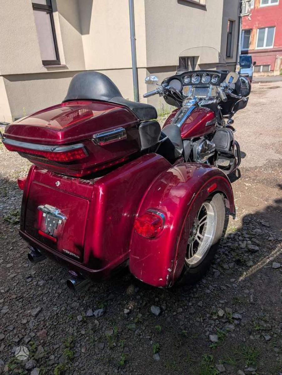Harley-Davidson Tri Glide Ultra 2016 in Kaunas, with an engine capacity of 1.69 L and mileage of 45 thousand km for 16900 €, photo 7 on AUTOMOTO.COM.LV