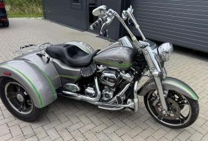 Harley-Davidson Tri Glide Ultra 2017 in Telschi, with an engine capacity of 0.00 L and mileage of 64 thousand km for 12800 €, photo  on AUTOMOTO.COM.LV