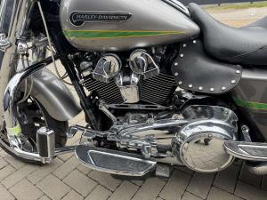 Harley-Davidson Tri Glide Ultra 2017 in Telschi, with an engine capacity of 0.00 L and mileage of 64 thousand km for 12800 €, photo 7 on AUTOMOTO.COM.LV