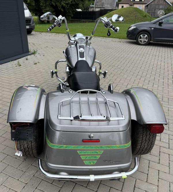 Harley-Davidson Tri Glide Ultra 2017 in Telschi, with an engine capacity of 0.00 L and mileage of 64 thousand km for 12800 €, photo 8 on AUTOMOTO.COM.LV