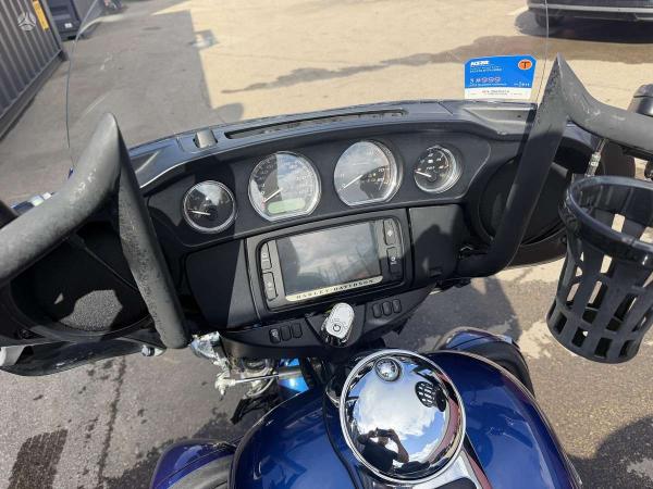 Harley-Davidson Tri Glide Ultra 2017 in Kaunas, with an engine capacity of 1.75 L and mileage of 13 thousand km for 16698 €, photo 10 on AUTOMOTO.COM.LV