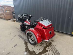 Harley-Davidson Tri Glide Ultra 2019 in Kaunas, with an engine capacity of 1.87 L and mileage of 17 thousand km for 16550 €, photo 4 on AUTOMOTO.COM.LV