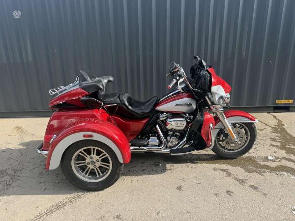 Harley-Davidson Tri Glide Ultra 2019 in Kaunas, with an engine capacity of 1.87 L and mileage of 17 thousand km for 16550 €, photo 7 on AUTOMOTO.COM.LV