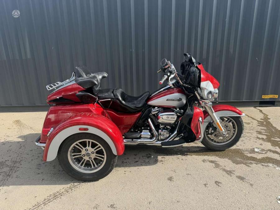 Harley-Davidson Tri Glide Ultra 2019 in Kaunas, with an engine capacity of 1.87 L and mileage of 17 thousand km for 16550 €, photo 8 on AUTOMOTO.COM.LV