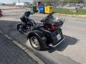 Red Harley-Davidson Tri Glide Ultra 2014 in Kaunas, with an engine capacity of 1.60 L and mileage of 48 thousand km for 13900 €, photo 7 on AUTOMOTO.COM.LV