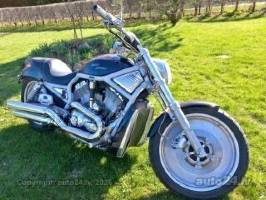 Черный Харли-Девидсон V-Rod 2002 в Таллин, объемом двигателя 1.13 л и пробегом 0 тыс. км за 5700 €, фото 3 на AUTOMOTO.COM.LV