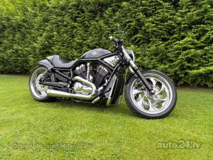 Черный Харли-Девидсон V-Rod 2002 в Таллин, объемом двигателя 1.13 л и пробегом 13 тыс. км за 30000 €, фото 3 на AUTOMOTO.COM.LV
