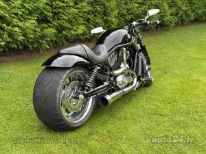 Черный Харли-Девидсон V-Rod 2002 в Таллин, объемом двигателя 1.13 л и пробегом 13 тыс. км за 30000 €, фото 26 на AUTOMOTO.COM.LV