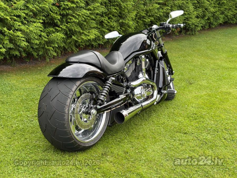 Черный Харли-Девидсон V-Rod 2002 в Таллин, объемом двигателя 1.13 л и пробегом 13 тыс. км за 30000 €, фото 26 на AUTOMOTO.COM.LV