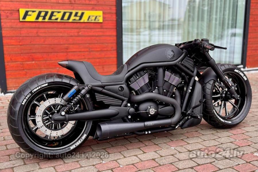 Melns Harley-Davidson V-Rod 2003 Tallina, ar dzinēja tilpumu 1.13 L un nobraukumu 2 tūkst. km par 50000 €, foto 10 vietnē AUTOMOTO.COM.LV