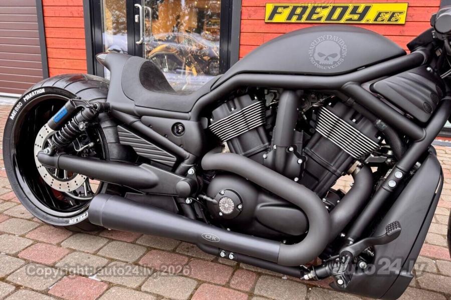 Melns Harley-Davidson V-Rod 2003 Tallina, ar dzinēja tilpumu 1.13 L un nobraukumu 2 tūkst. km par 50000 €, foto 25 vietnē AUTOMOTO.COM.LV
