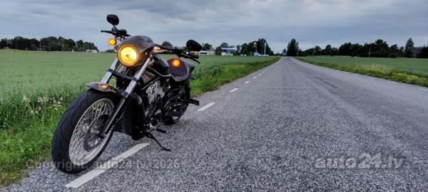 Melns Harley-Davidson V-Rod 2003 Tallina, ar dzinēja tilpumu 1.13 L un nobraukumu 40 tūkst. km par 7300 €, foto 9 vietnē AUTOMOTO.COM.LV