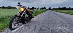 Black Harley-Davidson V-Rod 2003 in Tallinn, with an engine capacity of 1.13 L and mileage of 40 thousand km for 7300 €, photo 10 on AUTOMOTO.COM.LV