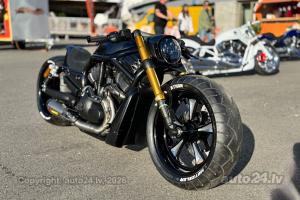 Melns Harley-Davidson V-Rod 2003 Tallina, ar dzinēja tilpumu 1.13 L un nobraukumu 2 tūkst. km par 50000 €, foto 3 vietnē AUTOMOTO.COM.LV