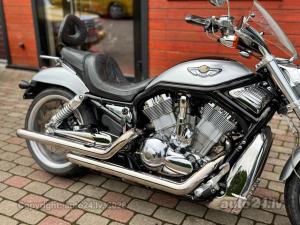 Melns Harley-Davidson V-Rod 2003 Tallina, ar dzinēja tilpumu 1.13 L un nobraukumu 20 tūkst. km par 12400 €, foto 11 vietnē AUTOMOTO.COM.LV