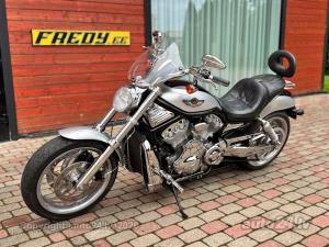 Melns Harley-Davidson V-Rod 2003 Tallina, ar dzinēja tilpumu 1.13 L un nobraukumu 20 tūkst. km par 12400 €, foto 24 vietnē AUTOMOTO.COM.LV