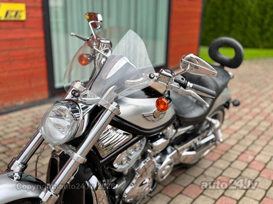 Melns Harley-Davidson V-Rod 2003 Tallina, ar dzinēja tilpumu 1.13 L un nobraukumu 20 tūkst. km par 12400 €, foto 30 vietnē AUTOMOTO.COM.LV