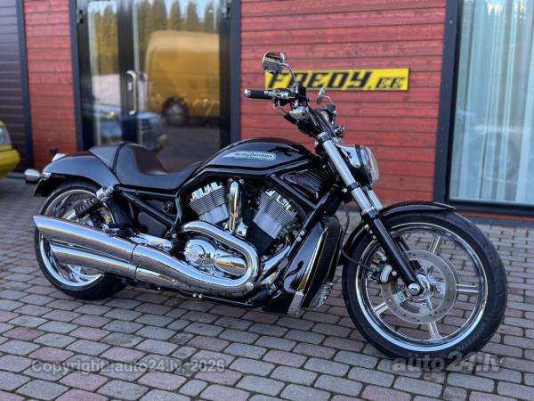 Melns Harley-Davidson V-Rod 2004 Tallina, ar dzinēja tilpumu 1.13 L un nobraukumu 36 tūkst. km par 13000 €, foto 6 vietnē AUTOMOTO.COM.LV