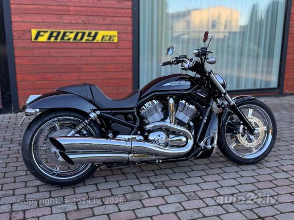 Melns Harley-Davidson V-Rod 2004 Tallina, ar dzinēja tilpumu 1.13 L un nobraukumu 36 tūkst. km par 13000 €, foto 9 vietnē AUTOMOTO.COM.LV