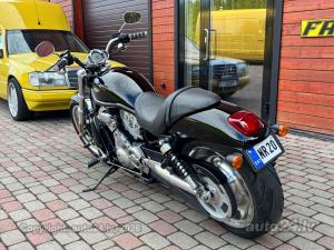 Черный Харли-Девидсон V-Rod 2004 в Таллин, объемом двигателя 1.13 л и пробегом 27 тыс. км за 7200 €, фото 12 на AUTOMOTO.COM.LV