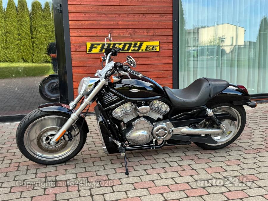 Черный Харли-Девидсон V-Rod 2004 в Таллин, объемом двигателя 1.13 л и пробегом 27 тыс. км за 7200 €, фото 16 на AUTOMOTO.COM.LV