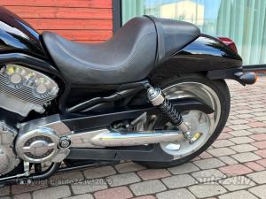 Черный Харли-Девидсон V-Rod 2004 в Таллин, объемом двигателя 1.13 л и пробегом 27 тыс. км за 7200 €, фото 23 на AUTOMOTO.COM.LV
