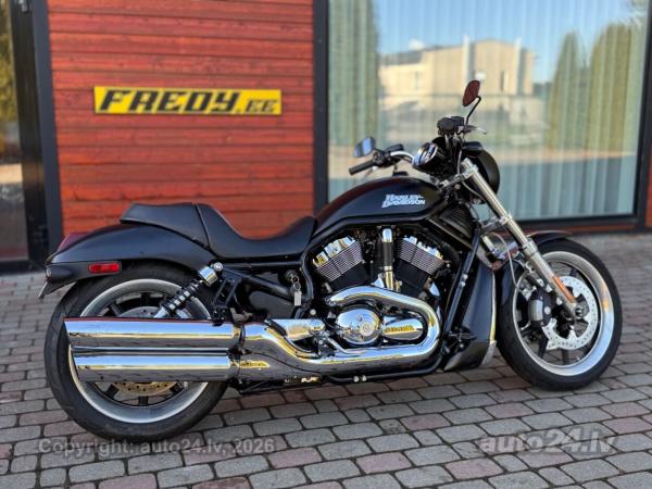 Black Harley-Davidson V-Rod 2006 in Tallinn, with an engine capacity of 1.13 L and mileage of 14 thousand km for 8800 €, photo 7 on AUTOMOTO.COM.LV