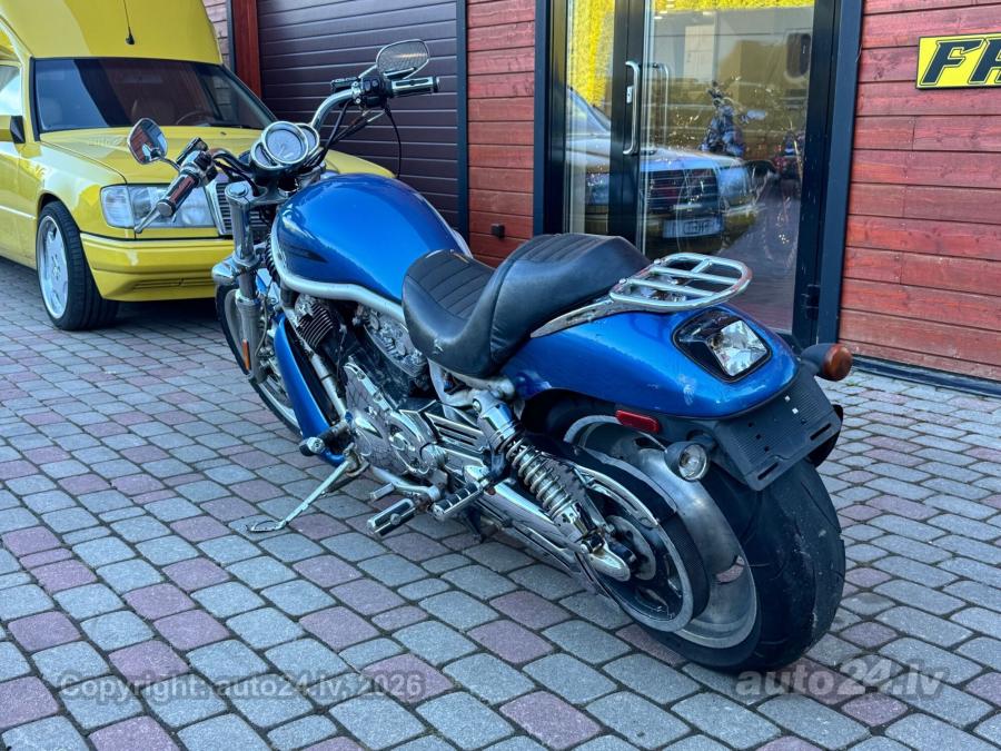 Черный Харли-Девидсон V-Rod 2006 в Таллин, объемом двигателя 1.13 л и пробегом 28 тыс. км за 4800 €, фото 11 на AUTOMOTO.COM.LV