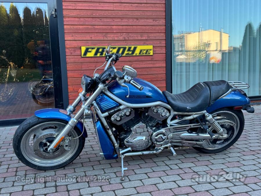 Черный Харли-Девидсон V-Rod 2006 в Таллин, объемом двигателя 1.13 л и пробегом 28 тыс. км за 4800 €, фото 15 на AUTOMOTO.COM.LV
