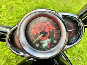 Melns Harley-Davidson V-Rod 2006 Tallina, ar dzinēja tilpumu 1.13 L un nobraukumu 9 tūkst. km par 6800 €, foto 6 vietnē AUTOMOTO.COM.LV