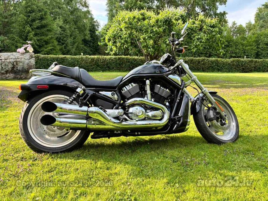 Melns Harley-Davidson V-Rod 2006 Tallina, ar dzinēja tilpumu 1.13 L un nobraukumu 9 tūkst. km par 6800 €, foto 7 vietnē AUTOMOTO.COM.LV