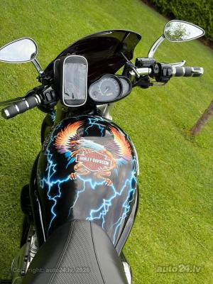 Black Harley-Davidson V-Rod 2006 in Tallinn, with an engine capacity of 1.13 L and mileage of 16 thousand km for 10000 €, photo 12 on AUTOMOTO.COM.LV