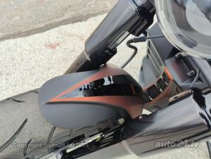 Black Harley-Davidson V-Rod 2007 in Tallinn, with an engine capacity of 1.25 L and mileage of 12 thousand km for 33000 €, photo 7 on AUTOMOTO.COM.LV
