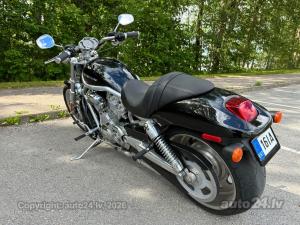 Черный Харли-Девидсон V-Rod 2007 в Тарту, объемом двигателя 1.25 л и пробегом 21 тыс. км за 8700 €, фото 8 на AUTOMOTO.COM.LV